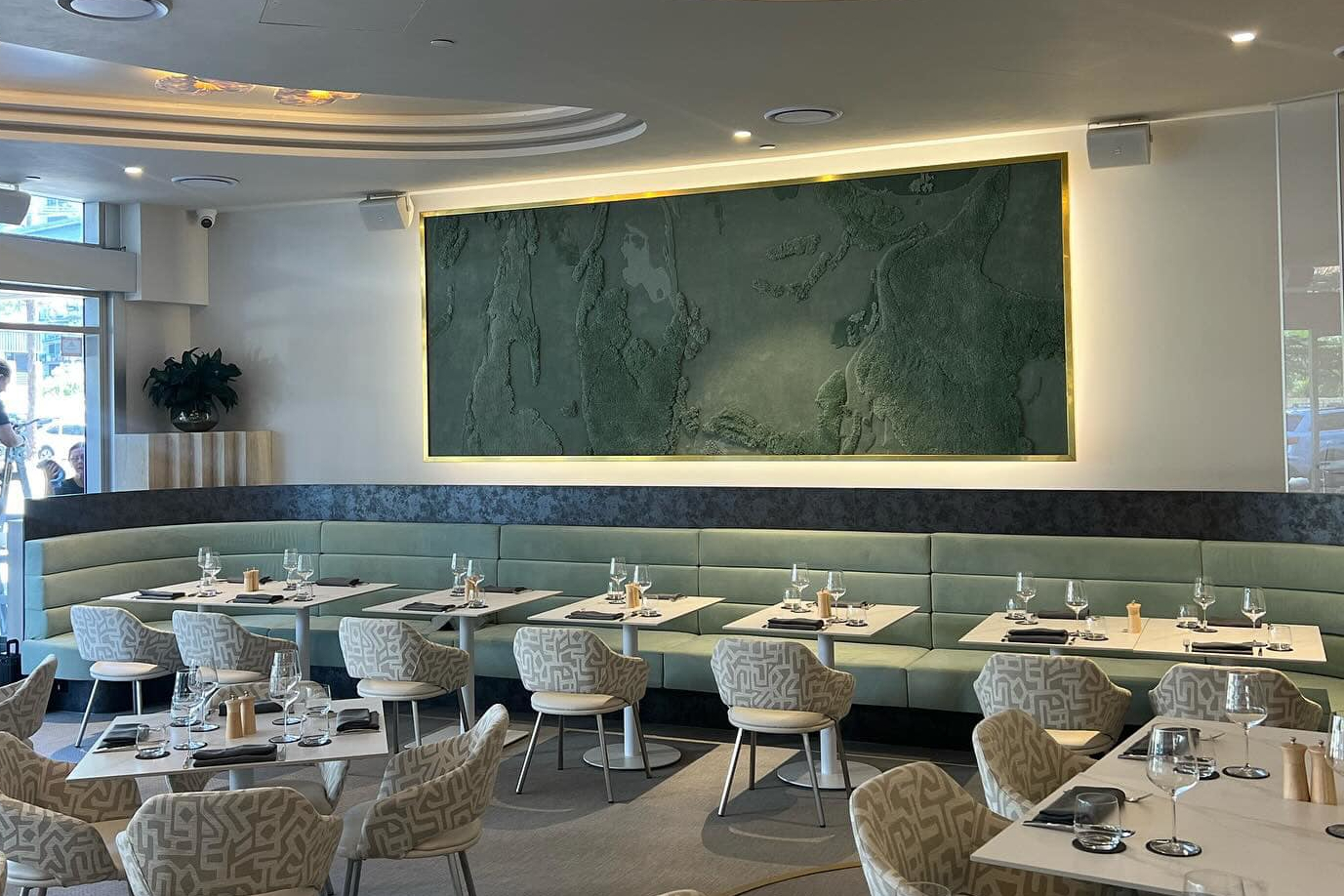 Blowfish Ocean Grill Bar - The Oracle Boulevard